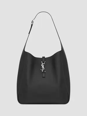 Saint Laurent Le 5 7 Supple Large In Grained Leather - Black