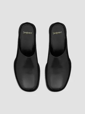 Saint Laurent Angus Mules In Smooth Leather