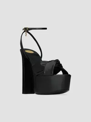 Saint Laurent Franciane Platform Sandals In Smooth Leather - Black