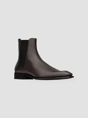 Saint Laurent Aurelien Chelsea Boots In Smooth Leather