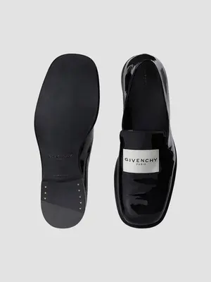 Givenchy Label Loafers In Shiny Leather