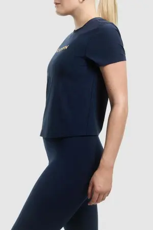 PELOTON Essential Everyday Short Sleeve - Deep Navy