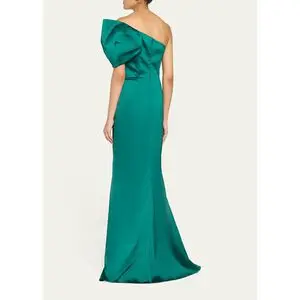 Rickie Freeman For Teri Jon One Shoulder Ruched Taffeta Gown