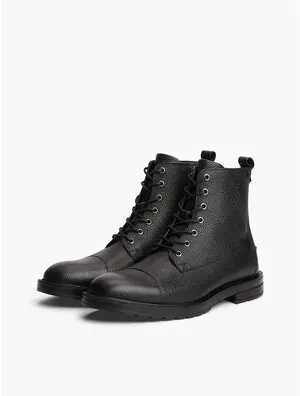 Tommy Hilfiger Pebbled Leather Lace-up Boot