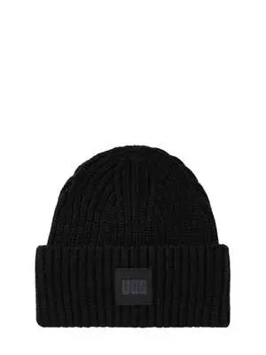 UGG Ribbed Knit Beanie With Logo Patch - Black