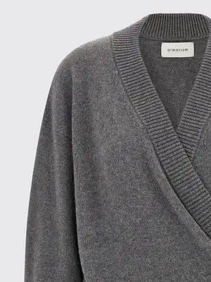 ARMARIUM V-neck Jumper In A Wool And Cashmere Blend