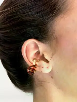SALVÁREA Interconexión Swirl-design Ear Cuff - Brown