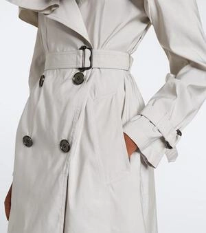 Burberry Ruffled Trench Coat - White