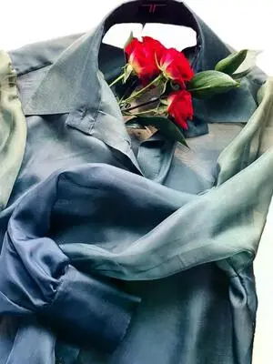 TESSITURA The Navy Semi-sheer Silk Shirt