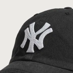 '47 Ny Yankees Rose Embroidery Clean Up Cap