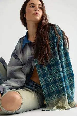 THE TALES Half N' Half Flannel Button Down Top - Blue Combo