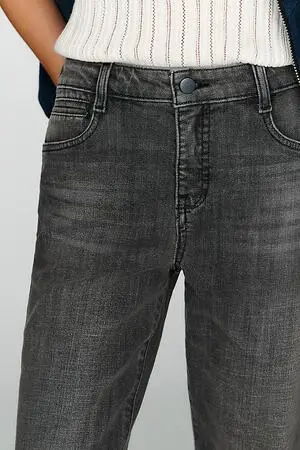 PILCRO Wren Mid Rise Straight Leg Jeans