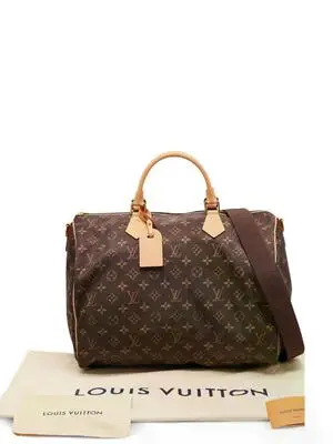 LOUIS VUITTON Speedy 40 Bandoulière Monogram Patterned Duffel Bag