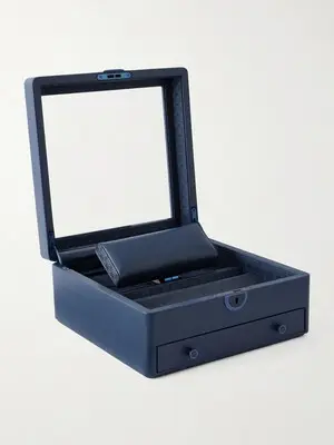 Wolf Watch Stand Box
