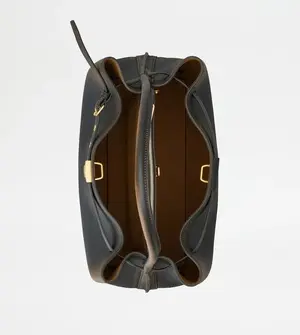 TOD'S T Signature Handbag In Leather Small