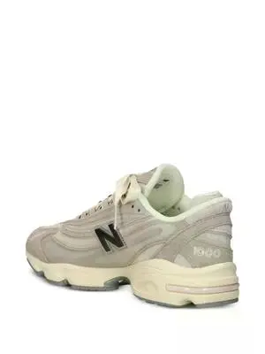 NEW BALANCE 1000 Panelled Sneakers - Neutrals