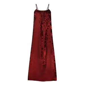 DHARA SHETH, DUBAI Shadow Of Sequin Shimmer Spaghetti Strap Maxi Party Dress - Red