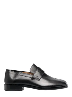 MAISON MARGIELA Tabi Leather Loafers - Black