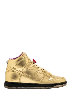 Nike X Humidity Sb Dunk High Qs Trumpet Sneakers - Gold