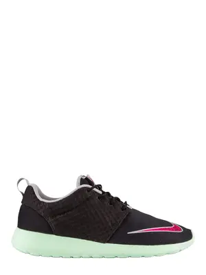 Nike Rosherun Fb Yeezy Sneakers - Black