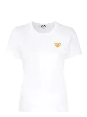 PLAY COMME DES GARCON Heart Appliqué T-Shirt