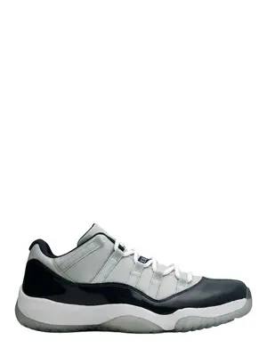 JORDAN Air Retro Low Georgetown Sneakers - Grey