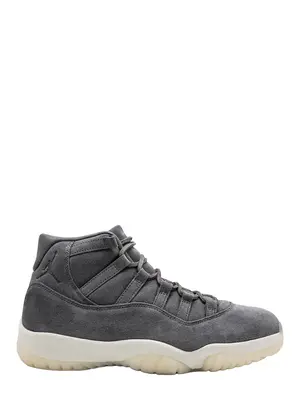 JORDAN Air Retro Premium Pinnacle Sneakers - Grey
