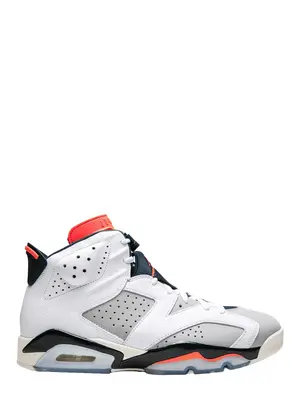 JORDAN 6 Retro Sneakers - Grey