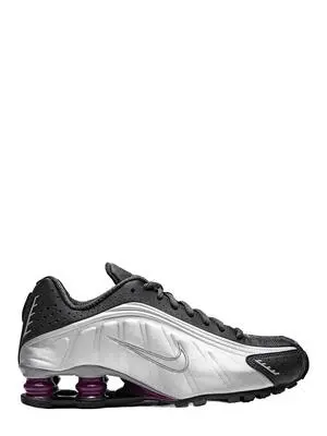 Nike Shox R4 Sneakers In Anthracite And Silver-tone - Grey