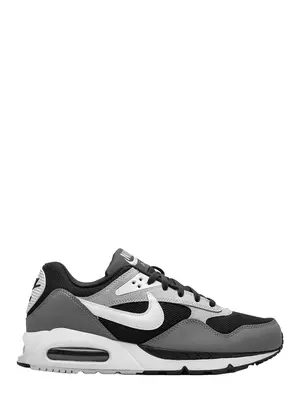 Nike Max Correlate Sneakers - Black