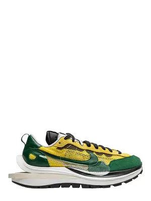 Nike X Sacai Vaporwaffle Tour Sneakers - Yellow