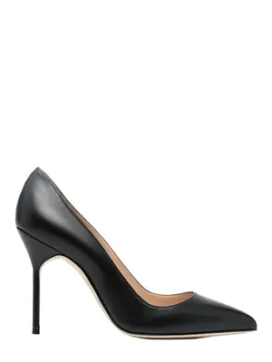 Manolo Blahnik Bb Pointed Pumps - Black