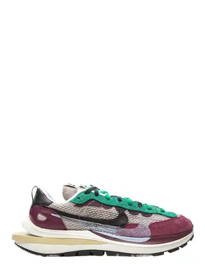 Nike X Sacai Vaporwaffle Sneakers - Purple
