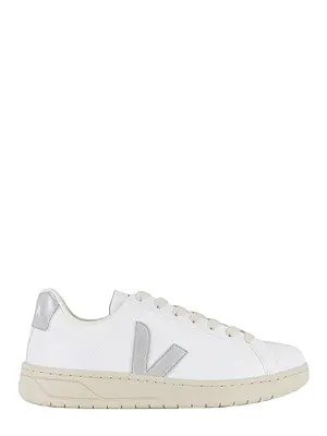 VEJA Urca Sneaker White & Silver