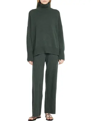 LISA YANG Lisa Yang Heidi Cashmere Turtleneck Sweater Olive