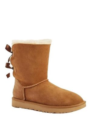 UGG UGG(r) Bailey Bow II Genuine Shearling Boots Che