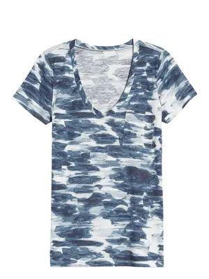 Caslon U-Neck T-Shirt Ivory- Blue Watercolor Wash
