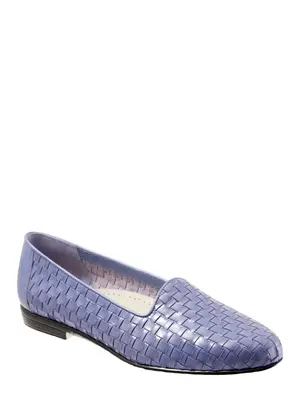 Trotters Trotters Liz Slip-On Loafer Lilac