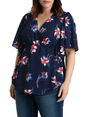 KIYONNA Kiyonna Seaside Serenade Top Navy Floral Motif