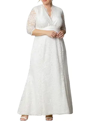 KIYONNA Kiyonna Amour Lace Gown Ivory