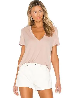 LOVERS AND FRIENDS V-neck T-shirt - Blush