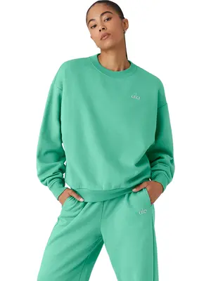 Alo Yoga Accolade Crewneck Pullover Lettuce