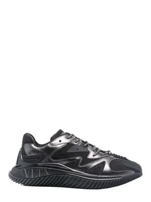 Valentino Garavani Panelled Low-top Sneakers - Black