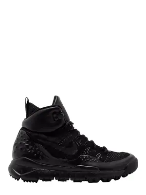 Nike Lupinek Flyknit Sneakers - Black