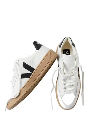 VEJA V-12 Sneakers Black