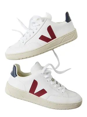 VEJA V-12 Sneakers Red