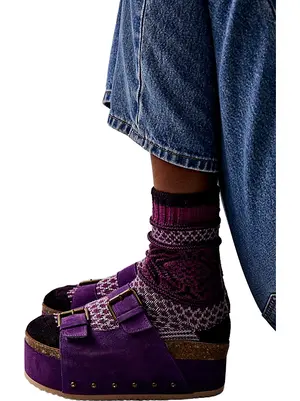 Intentionally Blank Rule Breaker Flatform Sandals Grape