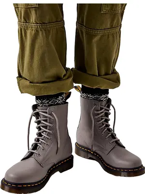 Dr. Martens Dr. Martens 1460 Pascal Virginia Lace-Up Boots Grey