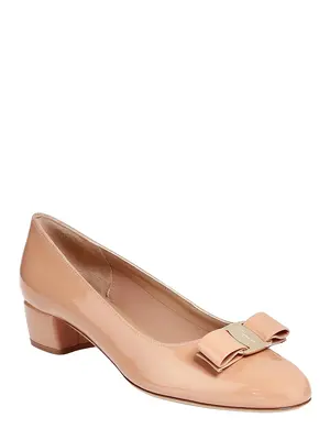 FERRAGAMO Vara 45mm Patent Leather Pumps Blush