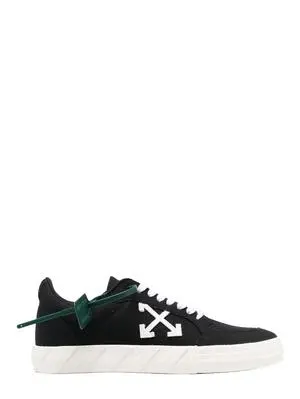 Off-White Vulcanized Low-top Sneakers - Black